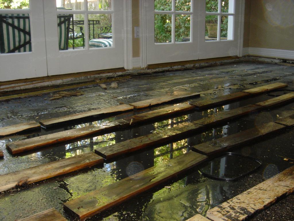 Water Damage | Flood Damage | Certified Priority Restoration - Broward ...